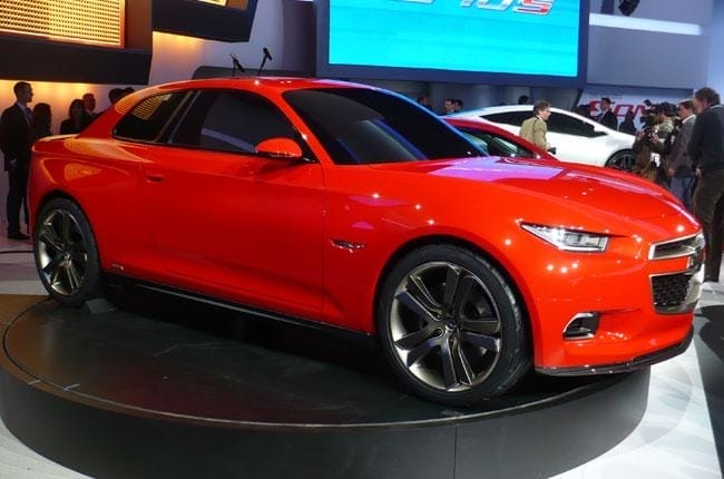 Chevrolet Code 130R Concept, pura imaginación - Conduciendo.com